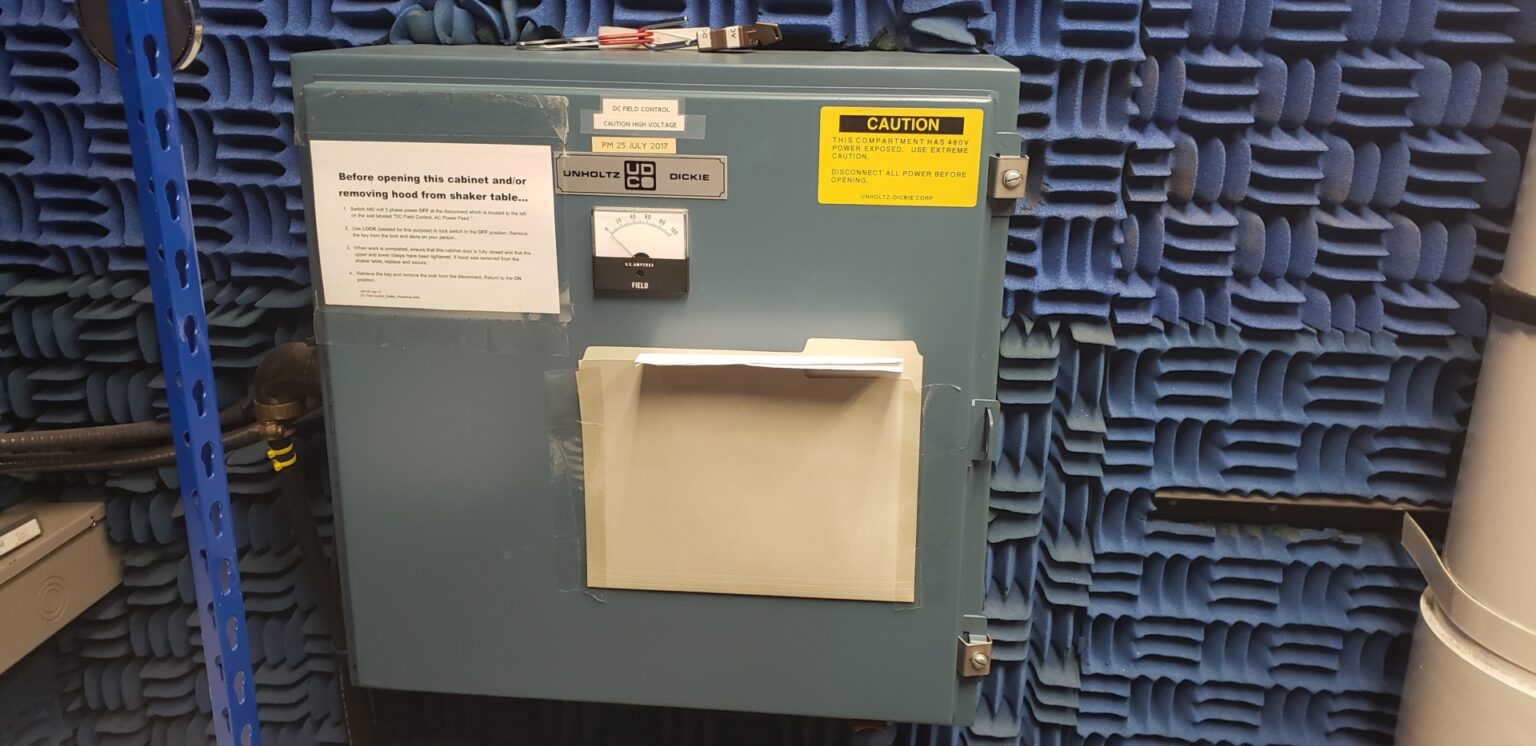 5KIP Unholtz Dickie Model S452 Vibration System | Frank Bacon