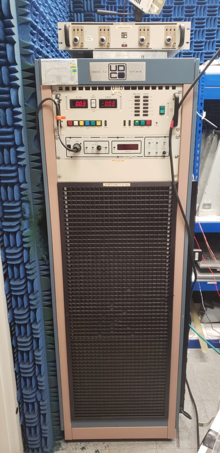 5KIP Unholtz Dickie Model S452 Vibration System | Frank Bacon