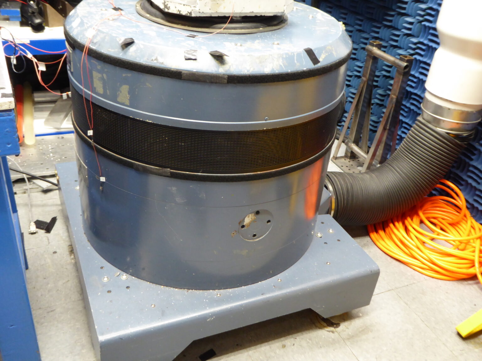 5KIP Unholtz Dickie Model S452 Vibration System | Frank Bacon