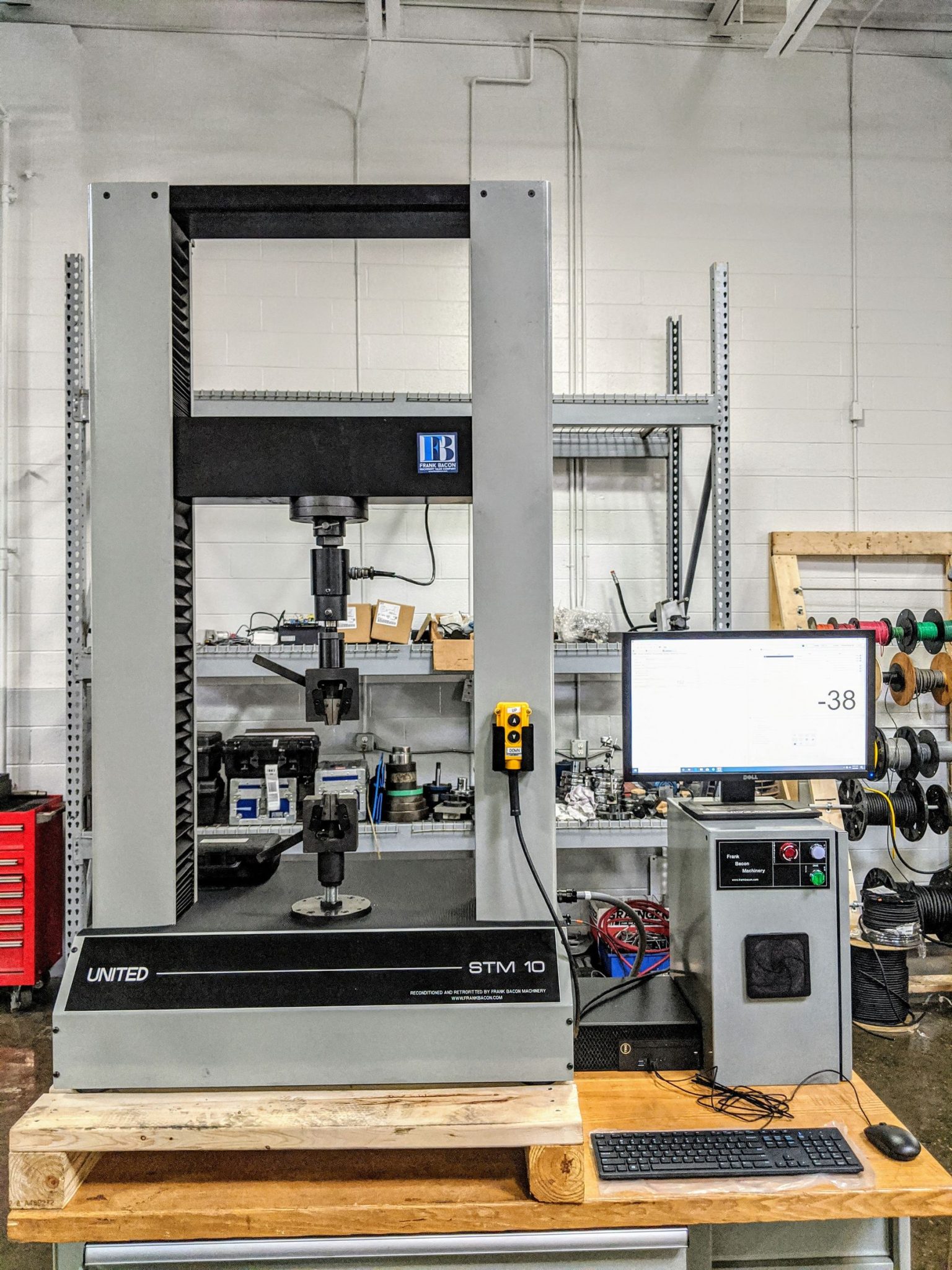 20K (100kN) United STM-100kN Table Top | Frank Bacon